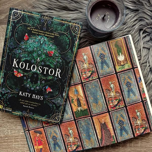 A Kolostor - Katy Hays - KULT